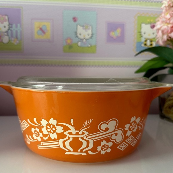 Pyrex | Kitchen | Vintage Pyrex Orange Dynasty Casserole Dish With Lid ...